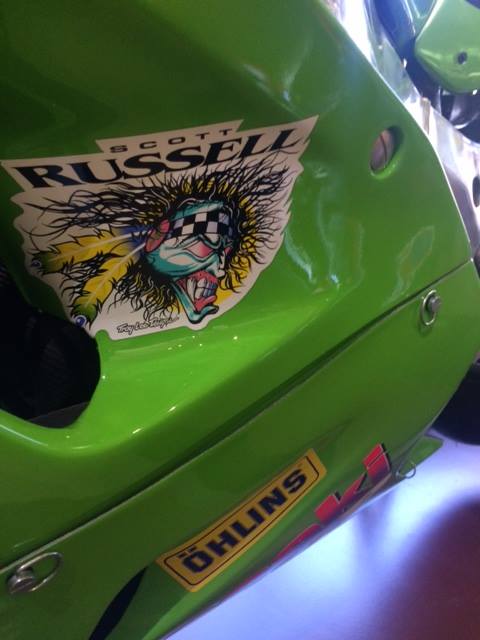 This is pretty cool—a Kawasaki ZX7R that was specially modified